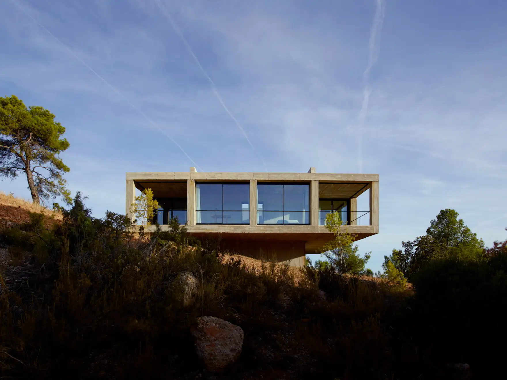 23 Beautifully Textured Examples Of Board-Formed Concrete Homes - Dwell