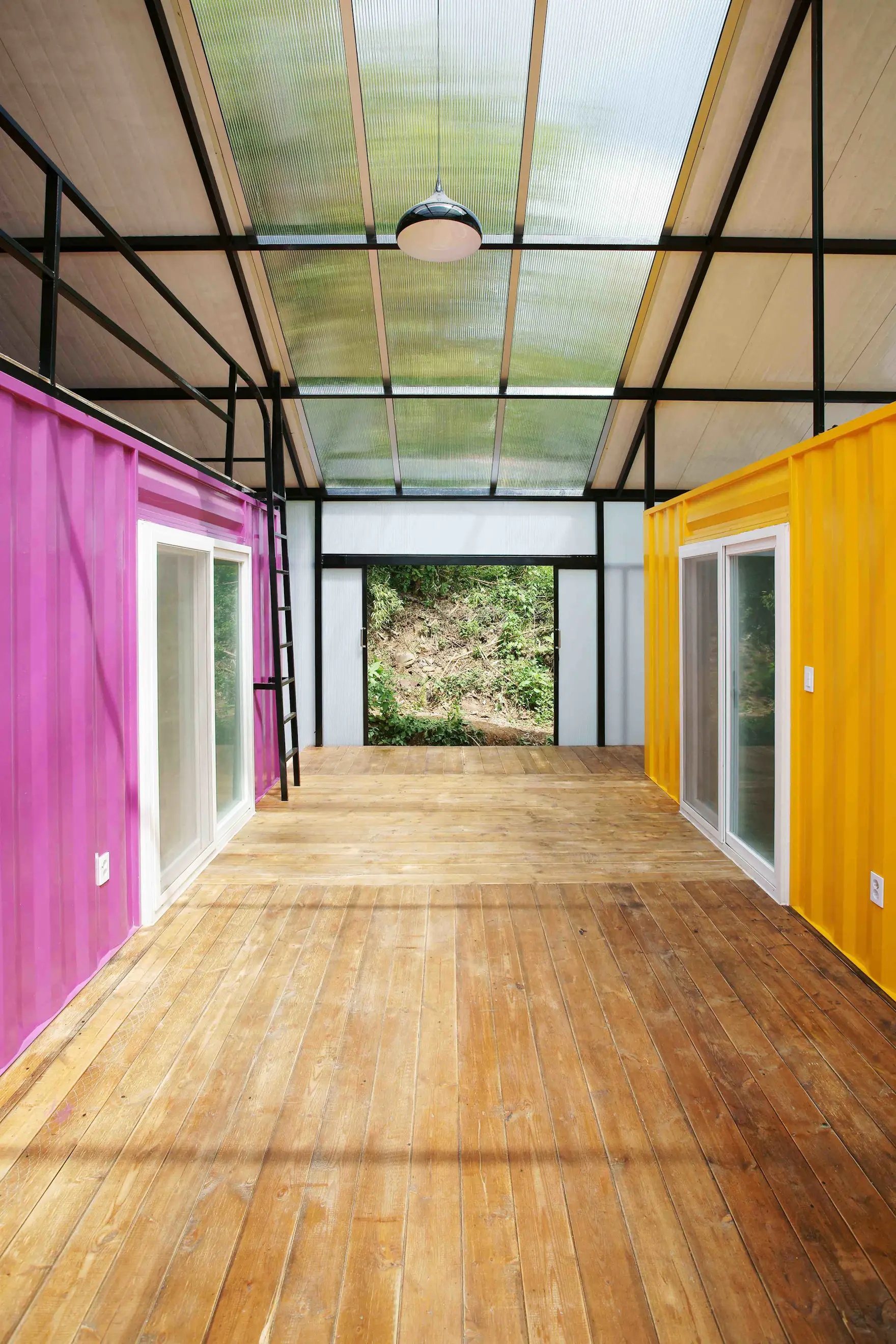 Discover 5 Public Buildings in South Korea Made Out of Shipping ...