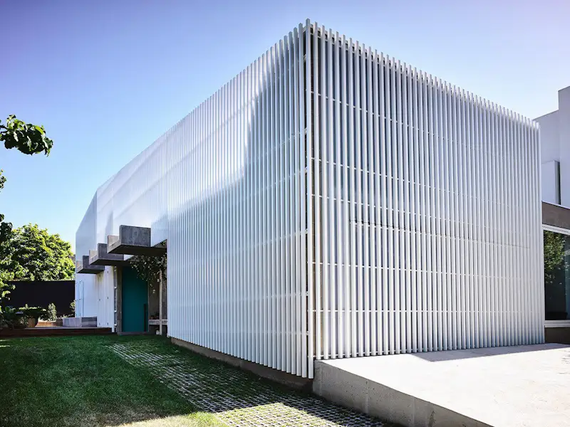 Photo 2 of 19 in 9 Best Homes With Interesting Screened Facades - Dwell