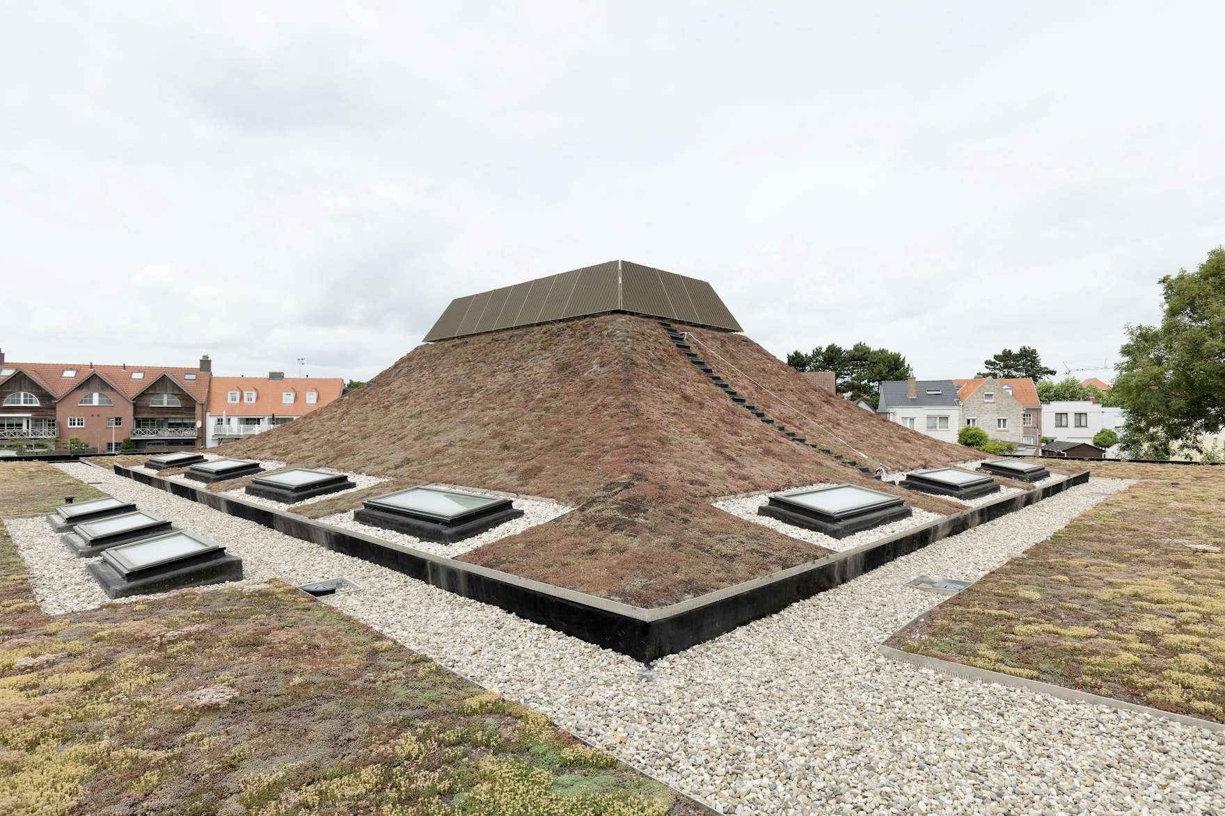 7 Peaked Structures With Pyramid-Inspired Roofs - Dwell