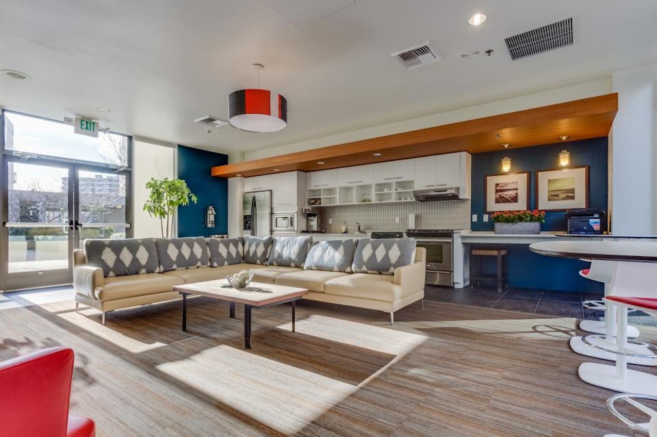 8 Stellar Rentals For Your Next Visit to Seattle - Dwell