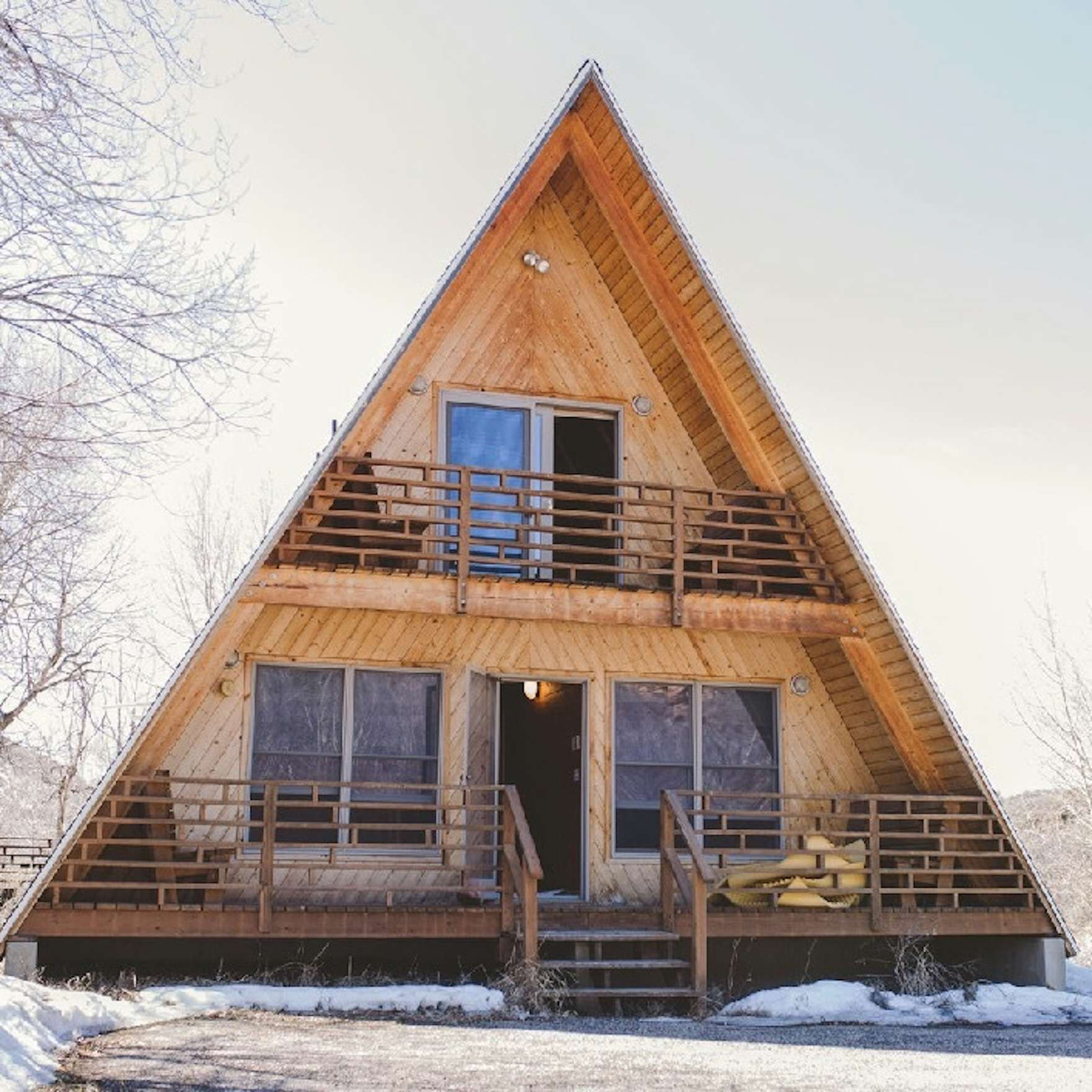 Photo 1 of 21 in 7 Unbelievable Rustic Cabin Makeovers from Before ...