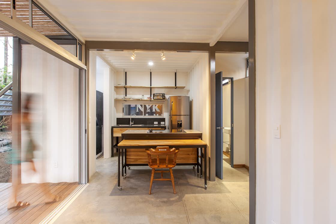 Photo 8 of 12 in A Costa Rican Family Stays Connected in Three Shipping ...