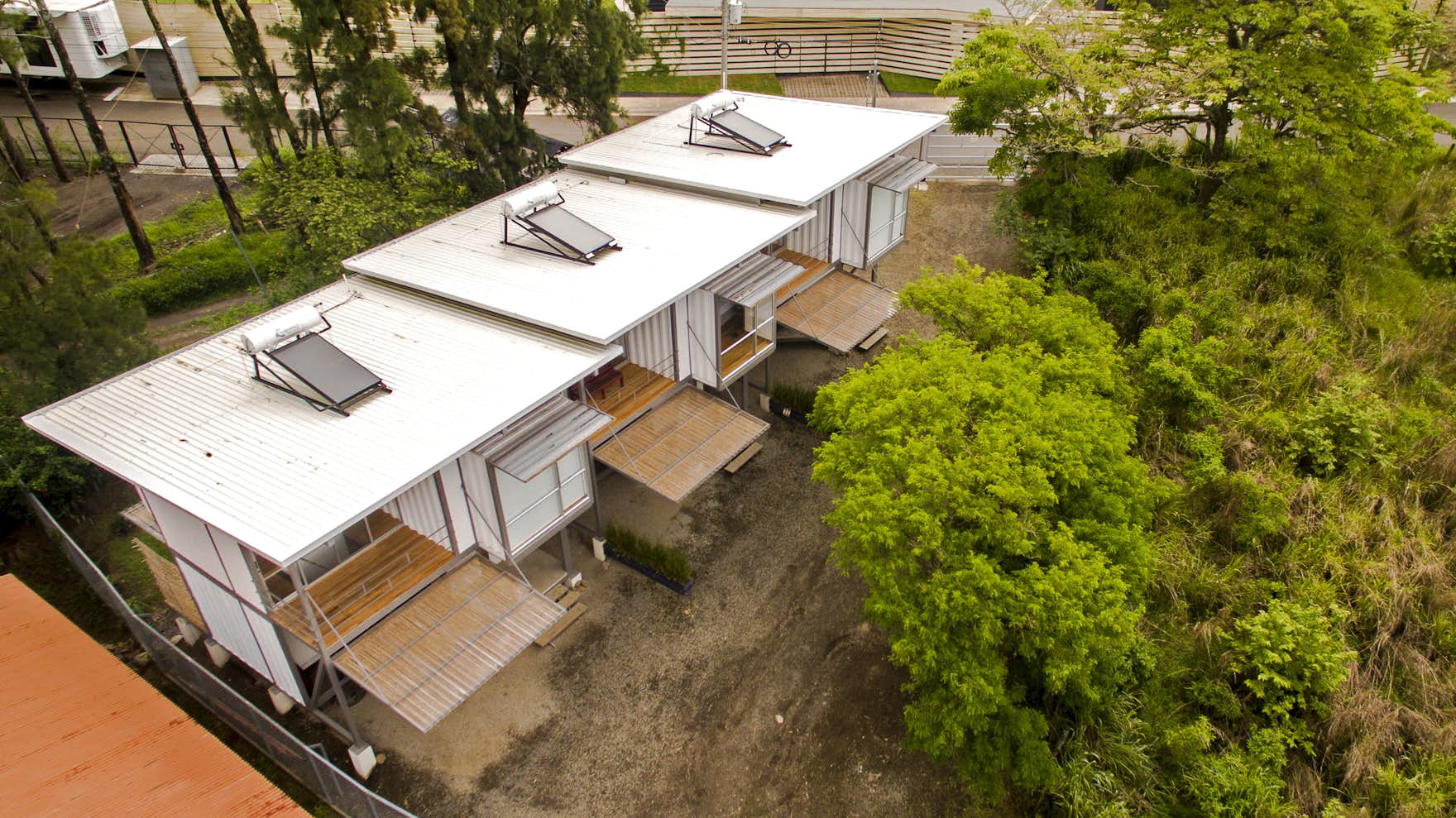 Photo 1 of 12 in A Costa Rican Family Stays Connected in Three Shipping ...