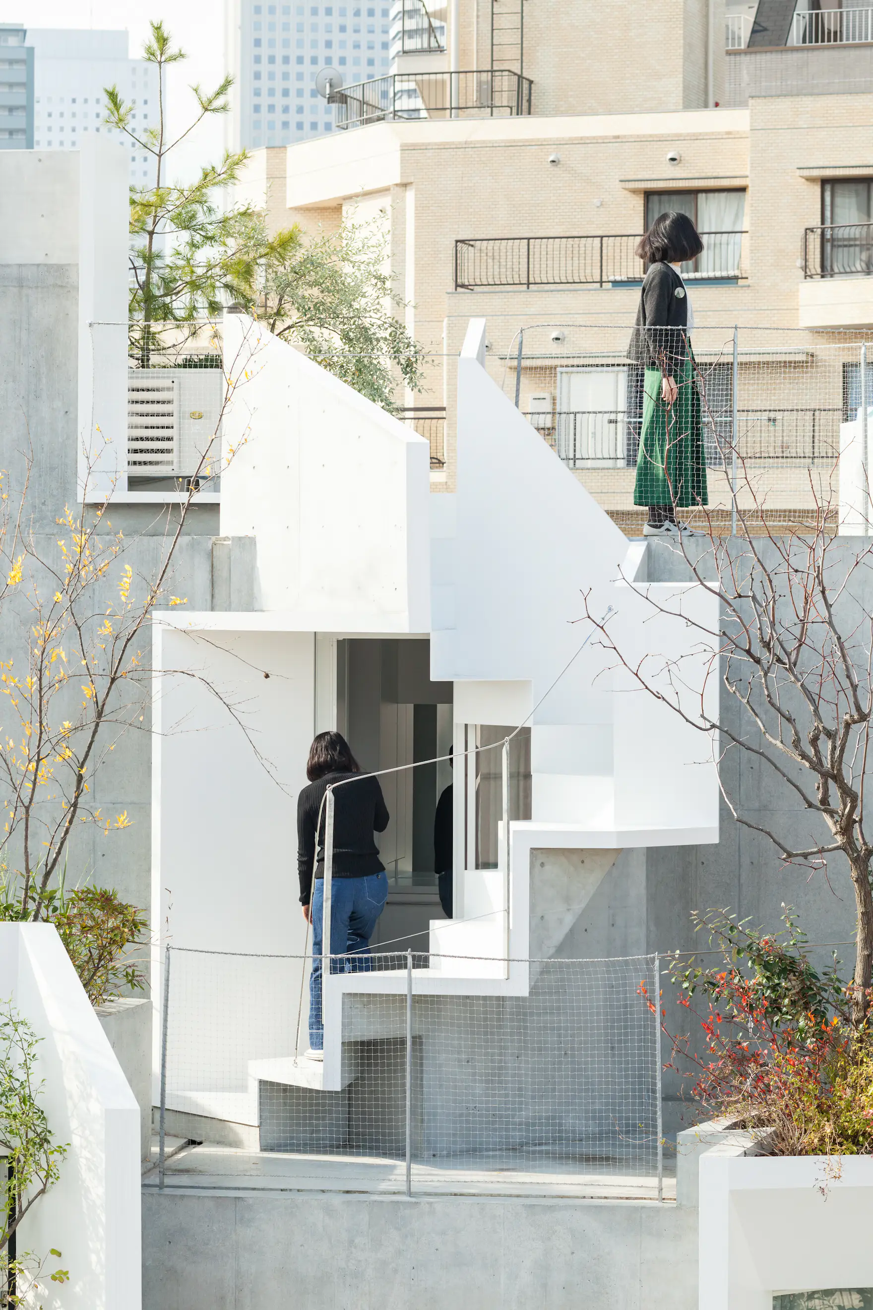 This Futuristic Japanese Building Is Not Your Everyday Tree House - Dwell
