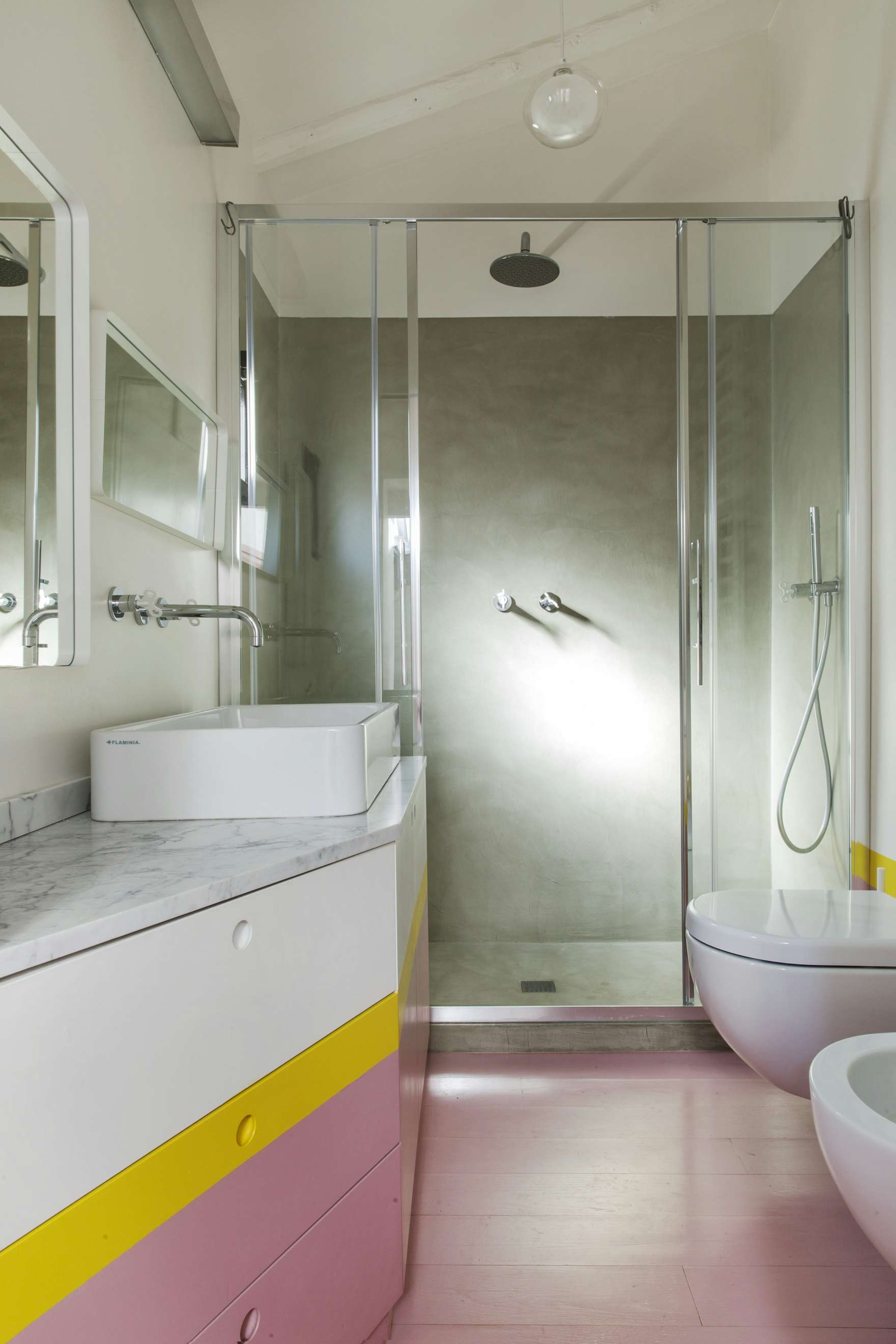 Photo 11 of 12 in A Historic Apartment in Rome Is Treated to a Dramatic ...