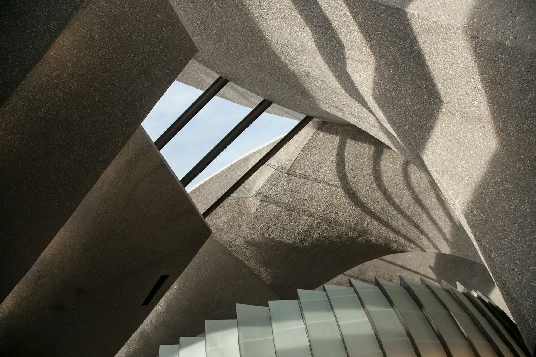 High Desert House in Joshua Tree Is an Otherworldly Architectural Icon ...