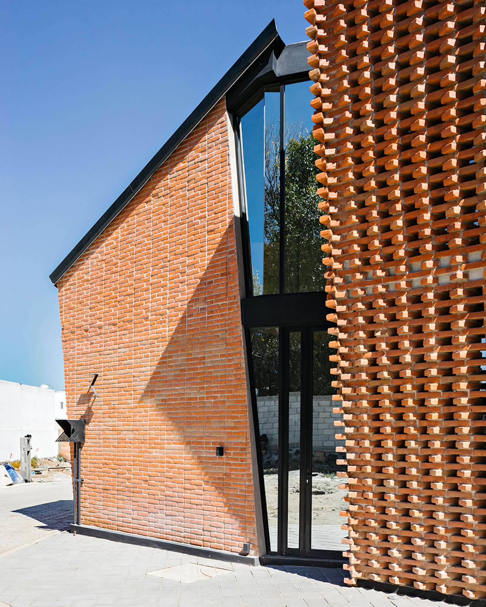 Photo 7 of 14 in Extruded Red Bricks Create a Gorgeous, Geometric ...