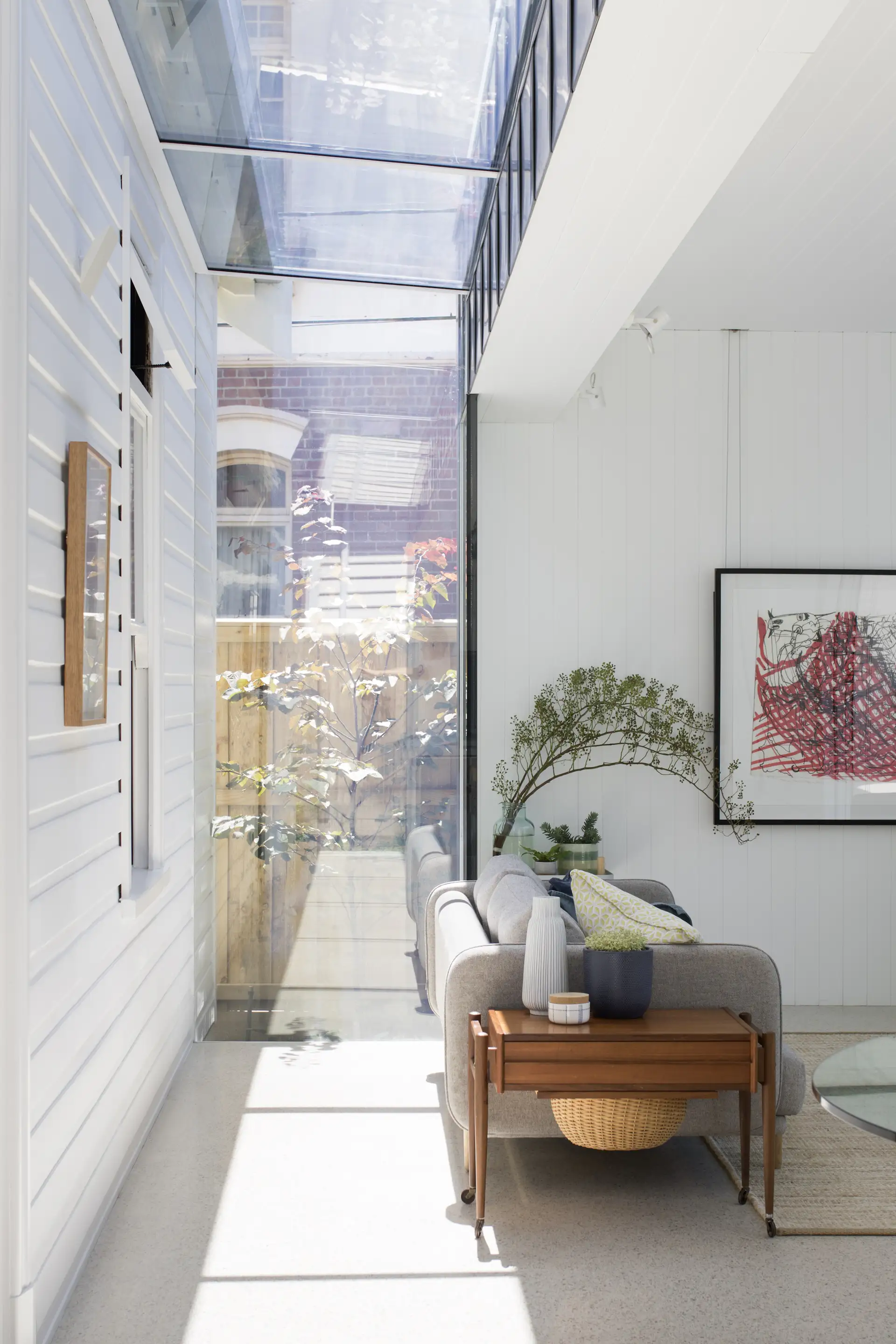 Outside In House by MODO Architecture - Dwell