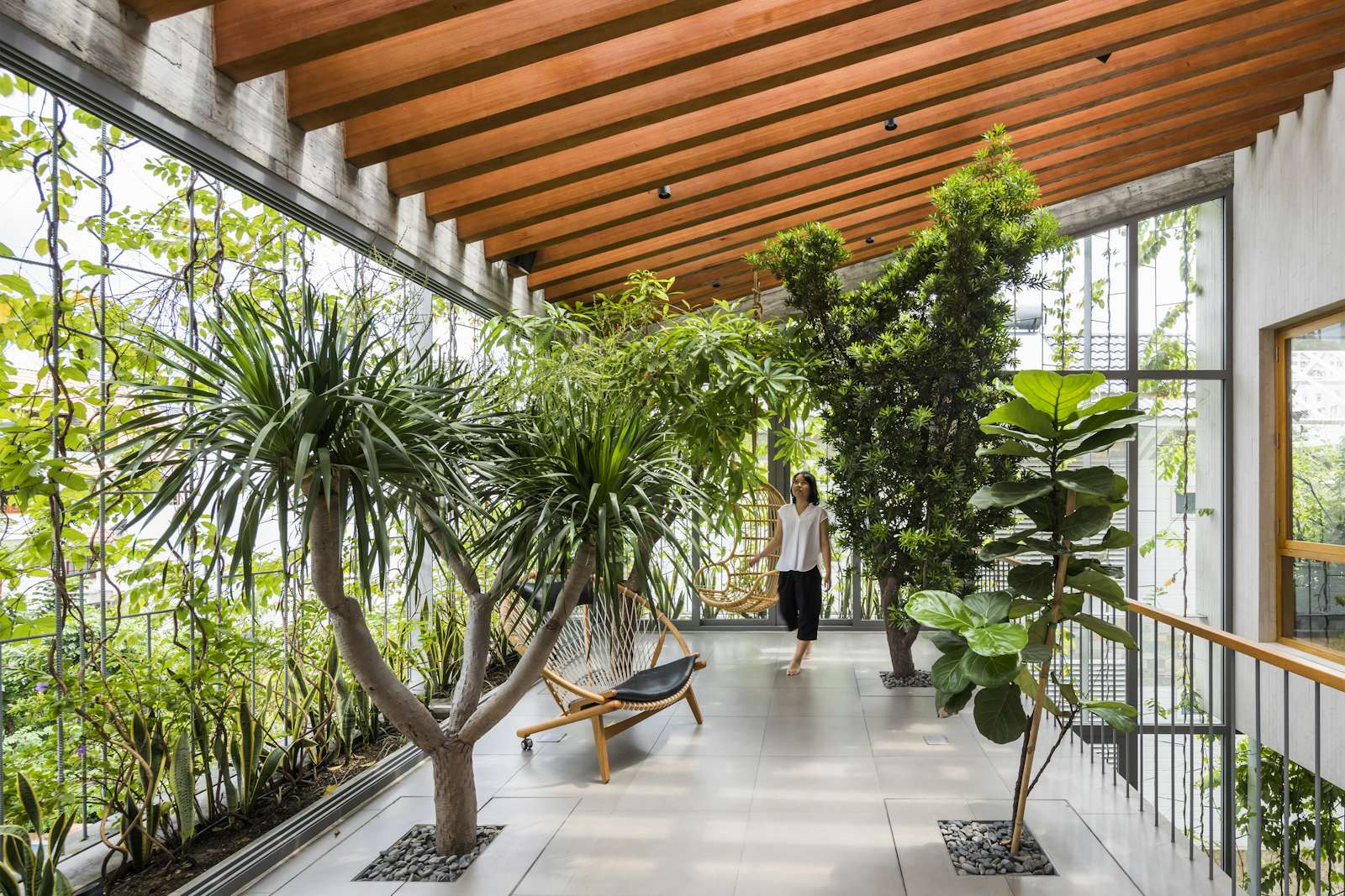 Photo 4 of 17 in Life in This Verdant Home in Vietnam Is a Walk in the ...