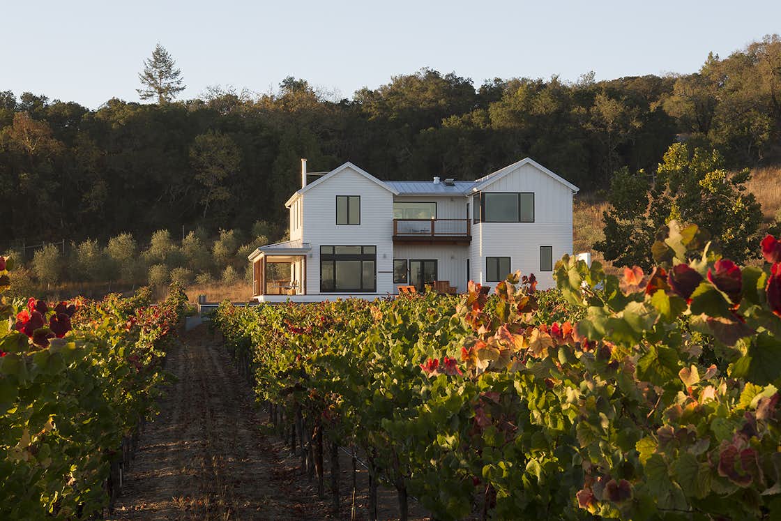 Modern Vineyard Farmhouse posted by Amy A. Alper, Architect (13… - Dwell