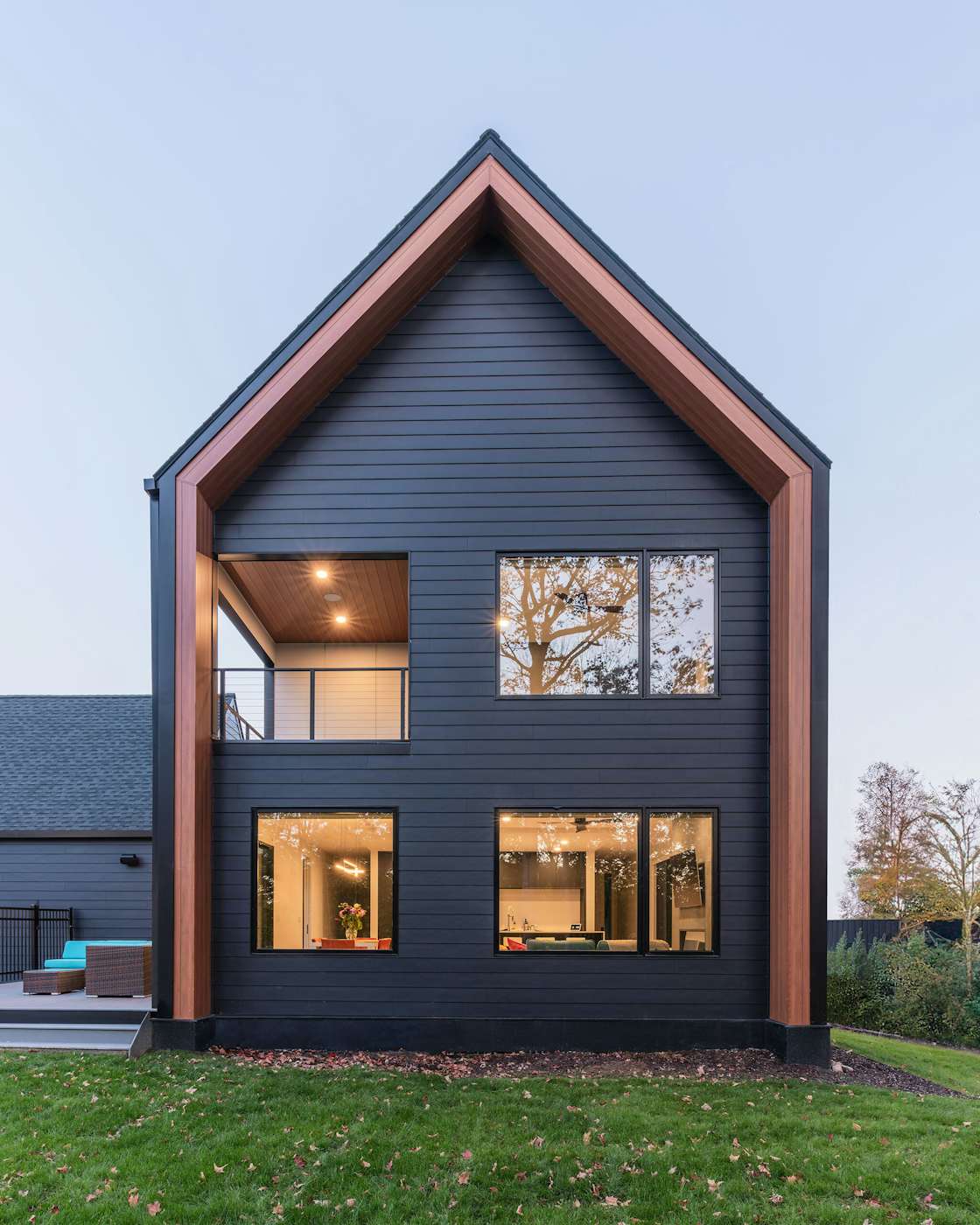 Lakeview Residence (8 Photos) - Dwell