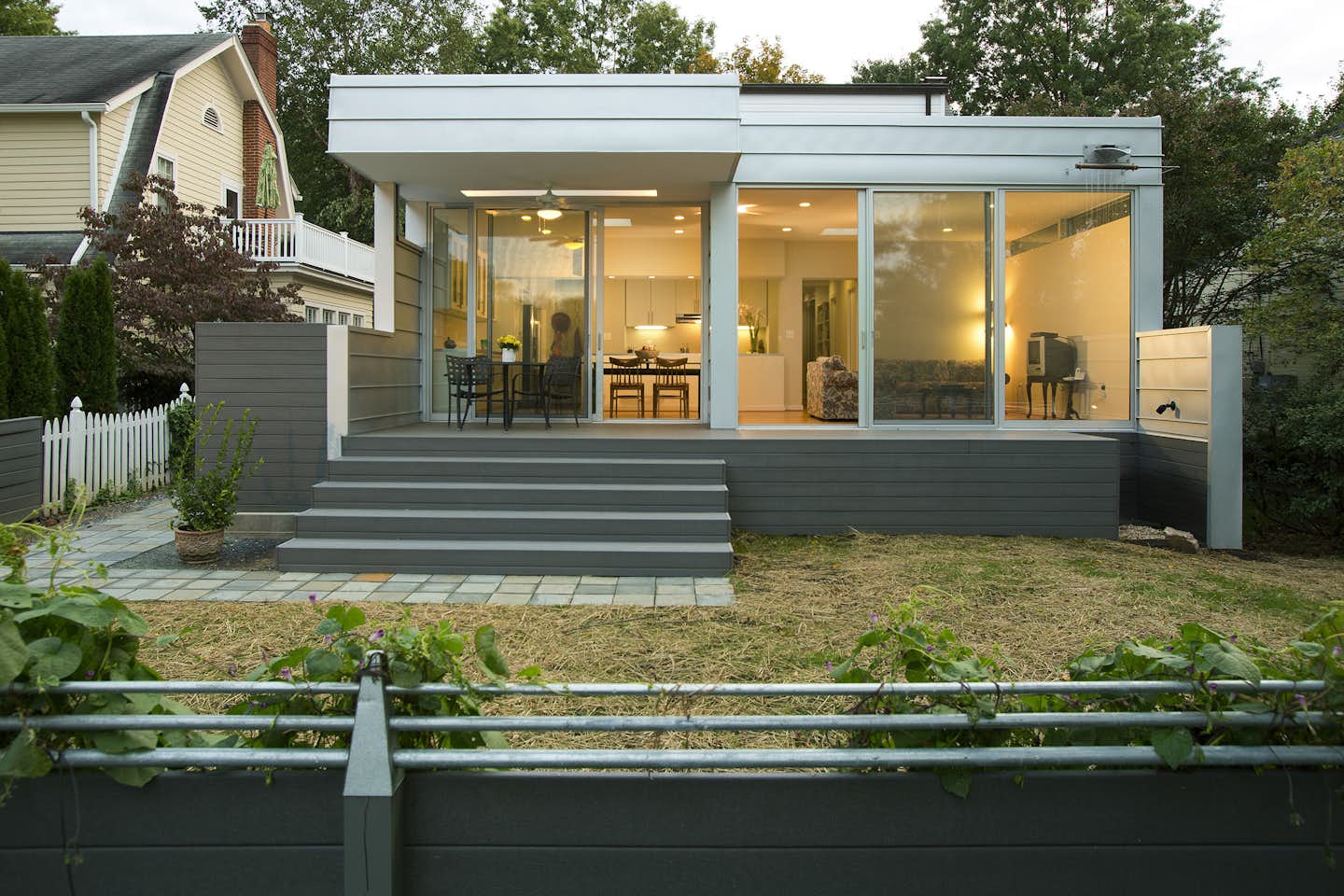 A Contemporary Twist to a Cape Cod Addition - Dwell