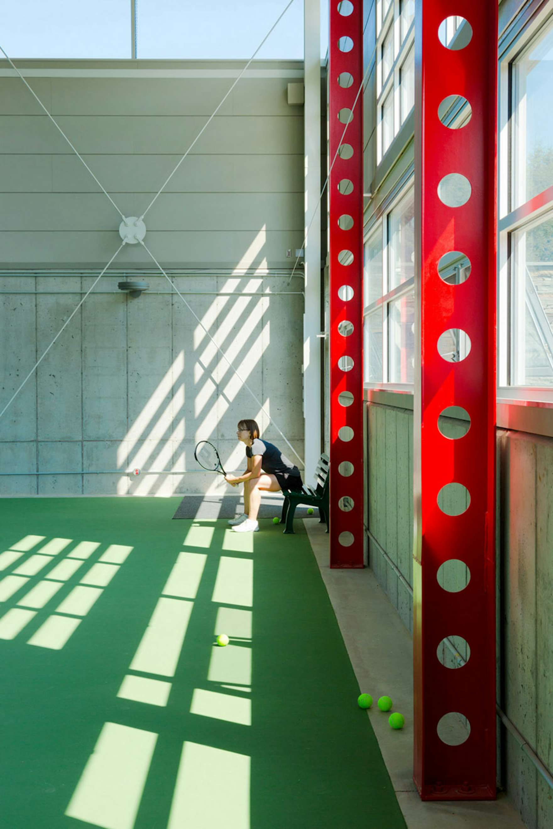 Photo 7 of 18 in Covered Tennis Court complex by Austin+Mergold - Dwell