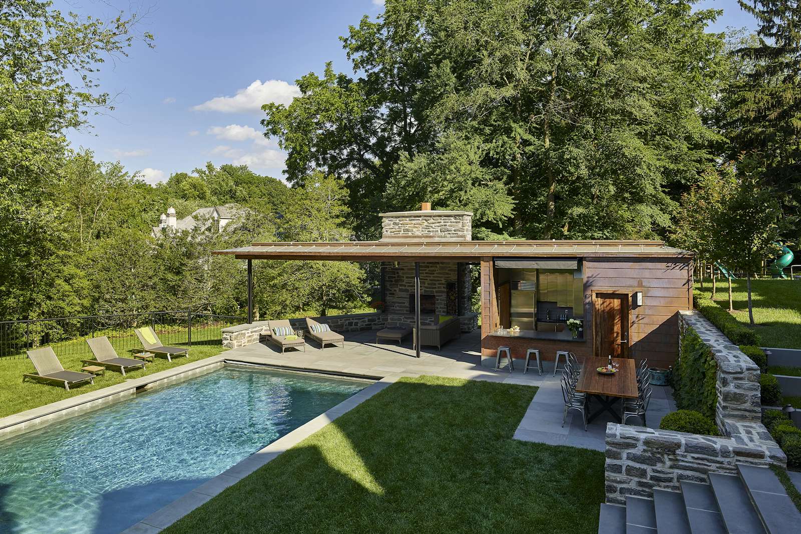 Photo 2 of 10 in Modern Pool House by Wyant Architecture - Dwell