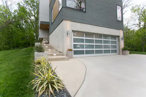 Photo 2 of 23 in The Sangar House by Mod Abode by Jamie Sangar - Dwell