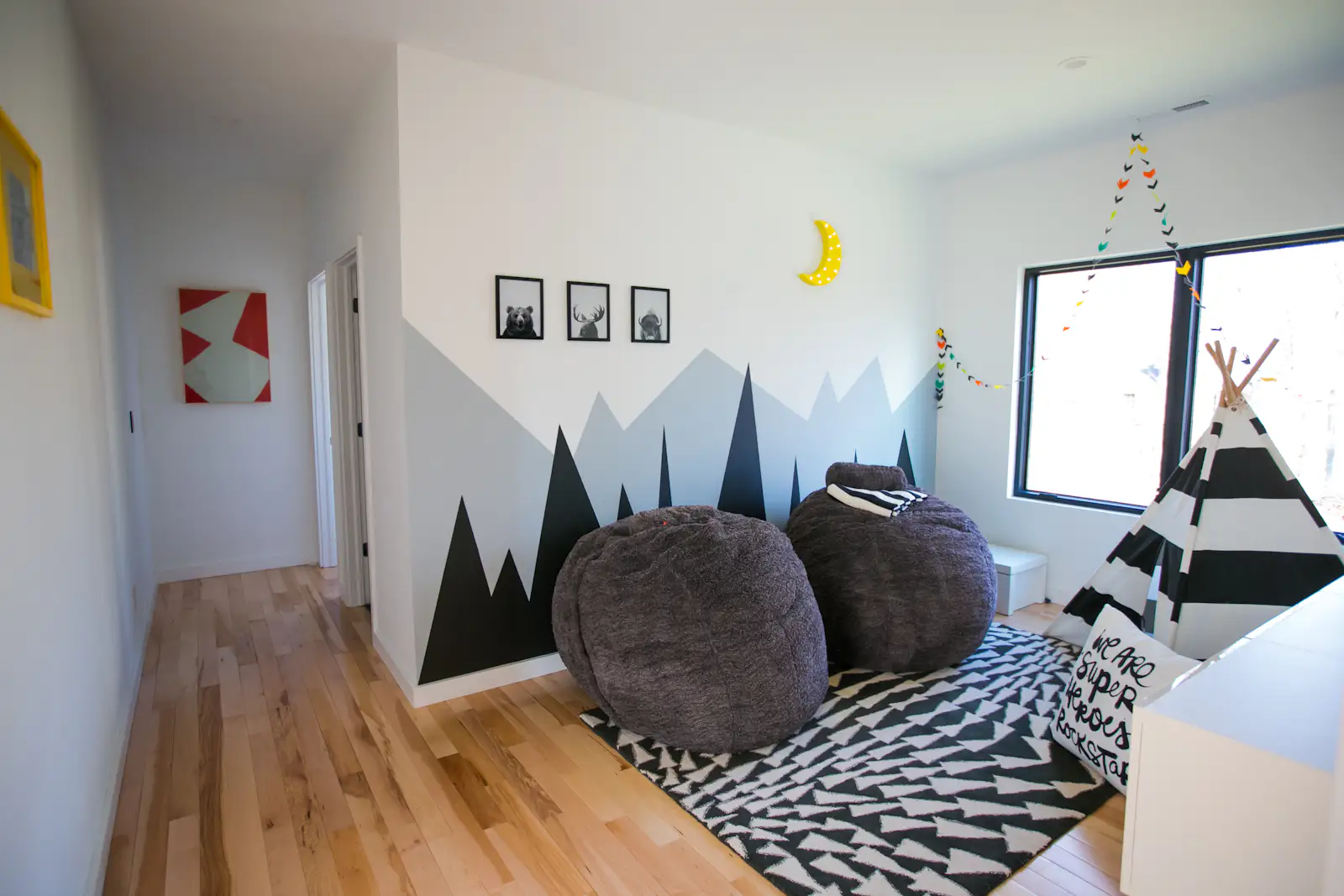 Photo 18 of 23 in The Sangar House by Mod Abode by Jamie Sangar - Dwell