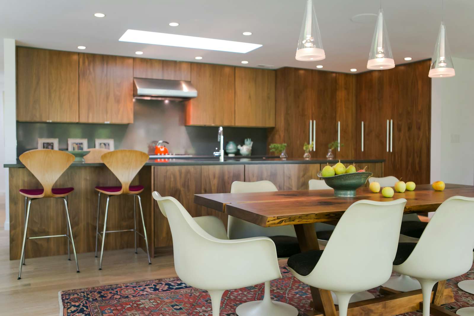 Photo 14 of 30 in Blakely Mid-Century Modern by Mod Abode by Jamie ...