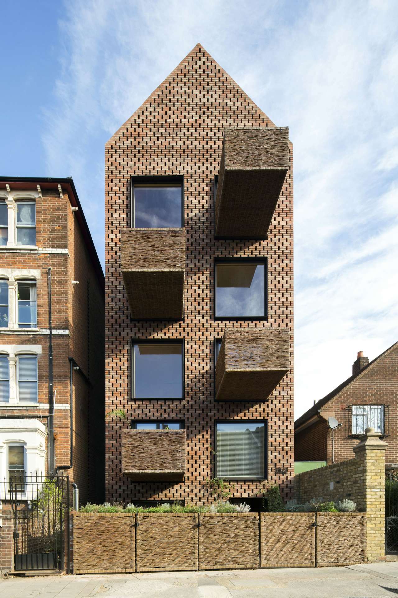 Barretts Grove (9 Photos) - Dwell