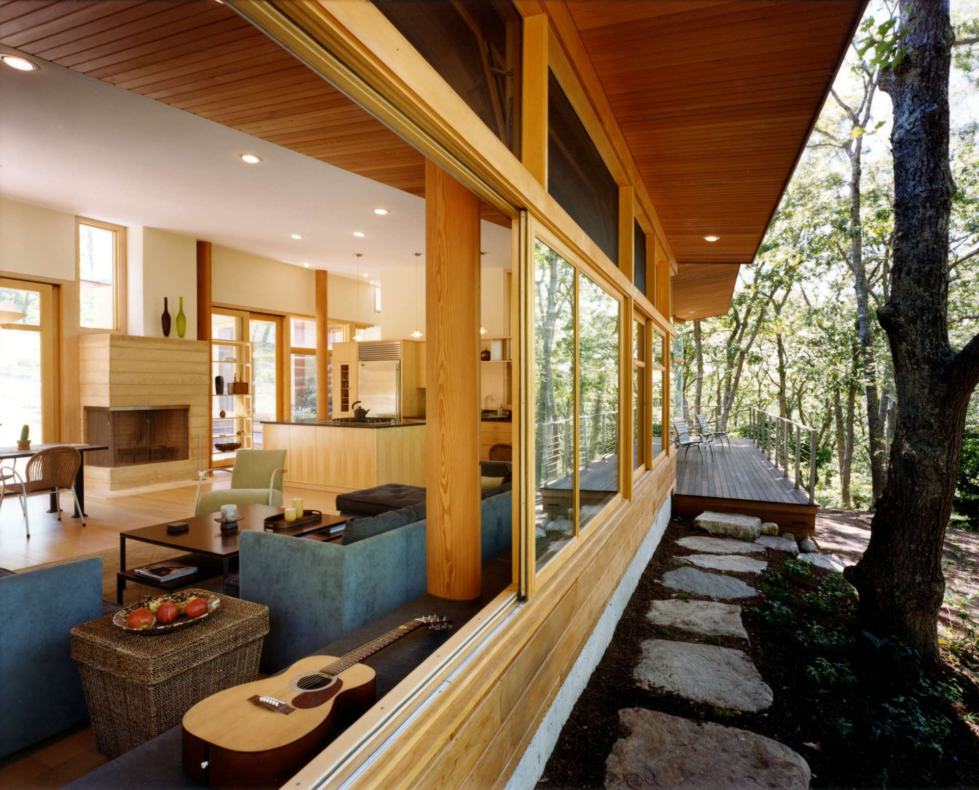 Chilmark House (14 Photos) - Dwell