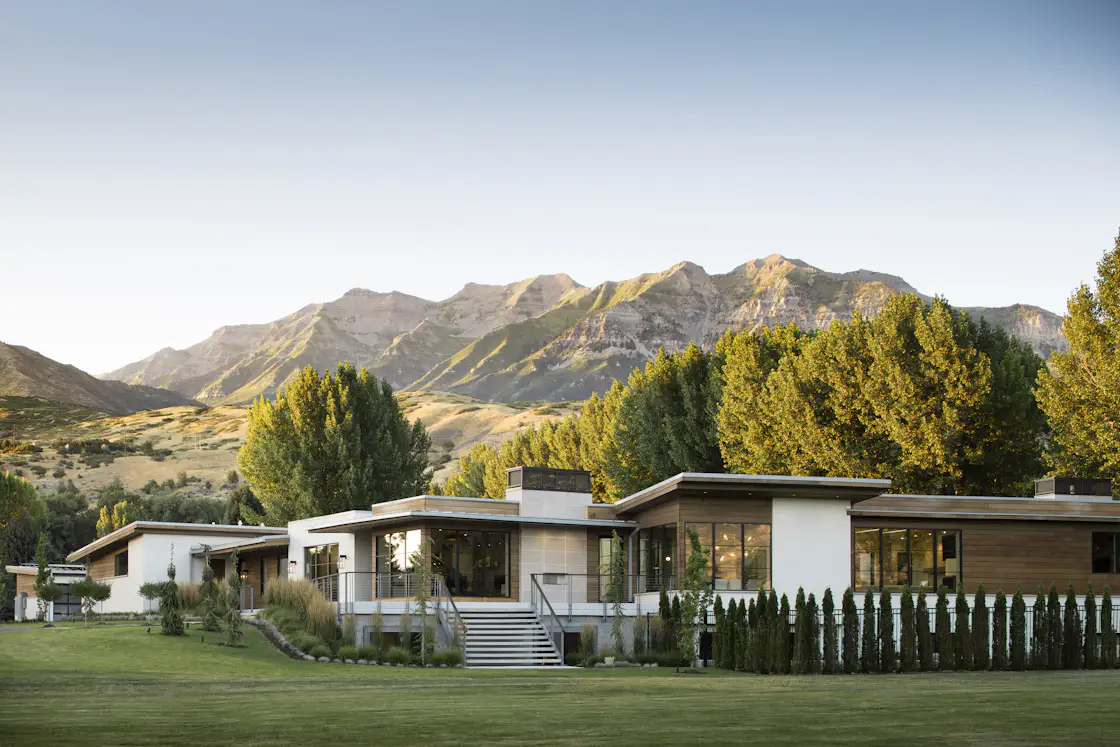 Timpanogos House (14 Photos) - Dwell