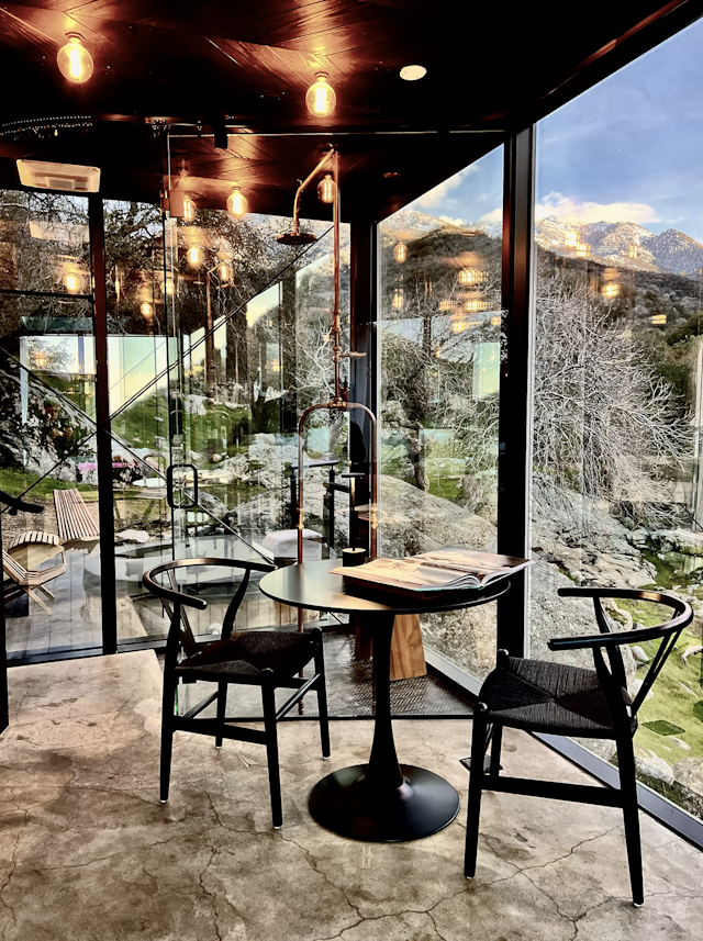 Photo 13 of 13 in Luxury off-grid mirror cabins by ÖÖD near Sequoia ...