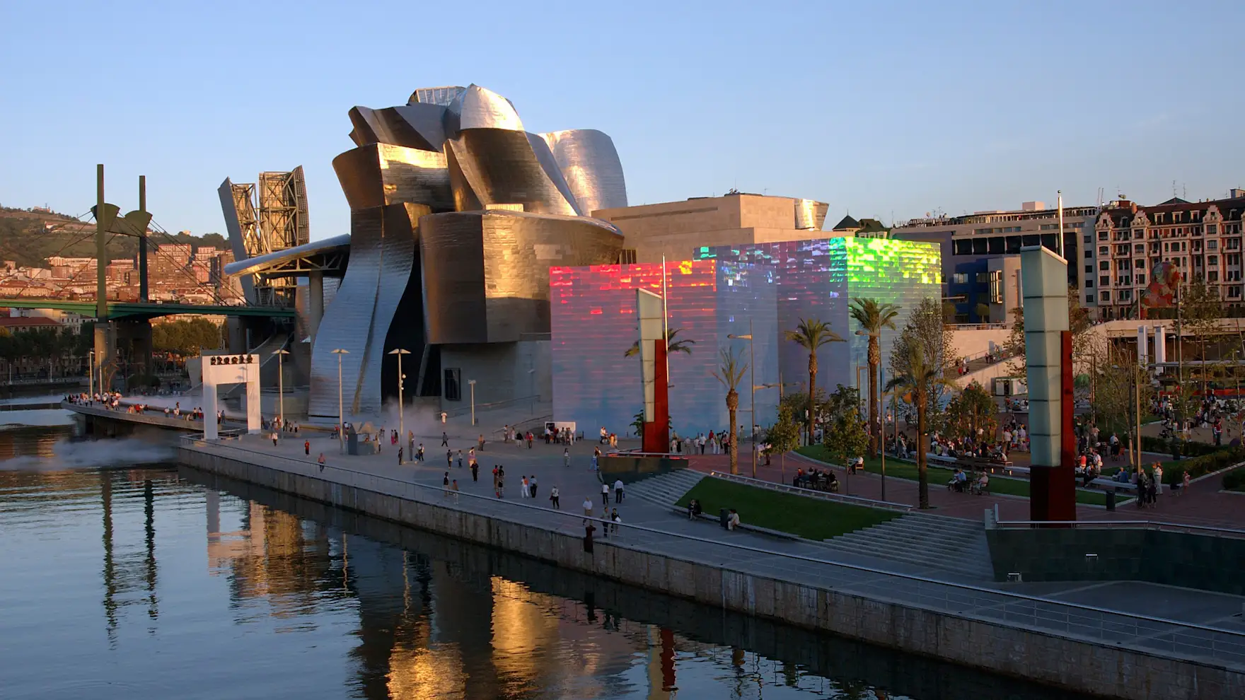 13 Iconic Buildings Designed by Frank Gehry - Dwell