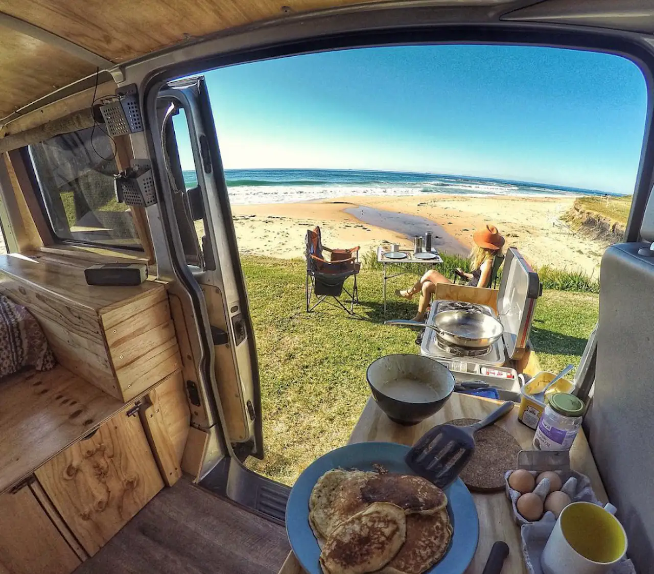 Photo 10 of 11 in 9 Adventure Seekers Who Celebrate Small Space Living ...