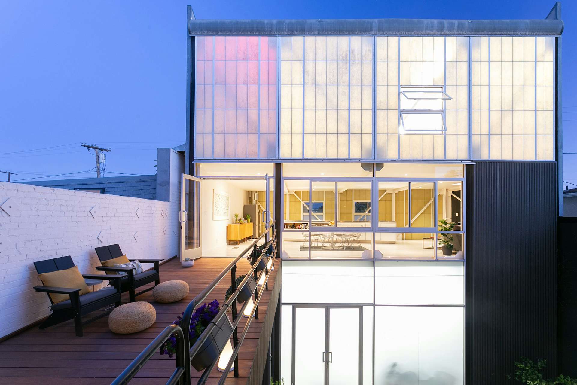 A Rare Live/Work Compound Hits the Market in Venice, California at $4 ...