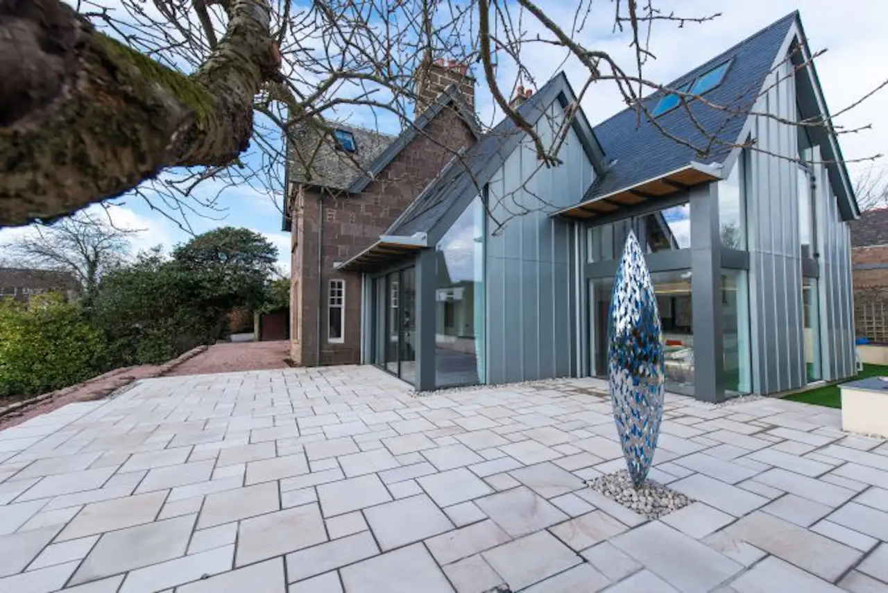 Photo 6 of 11 in Merging Old and New With These 10 Modern Renovations ...