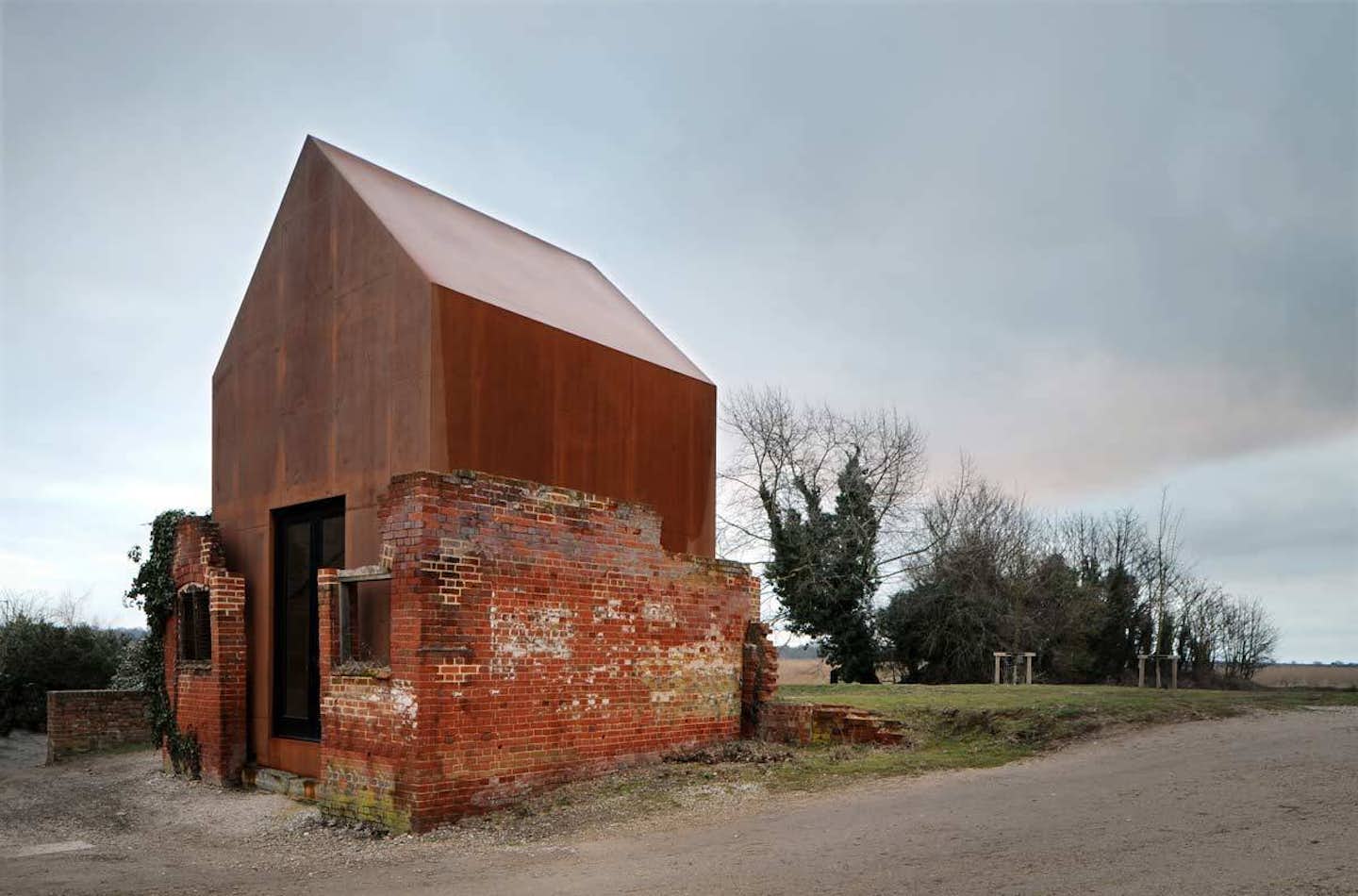 Photo 12 of 19 in Rising From the Ruins: Homes Built on Architectural ...