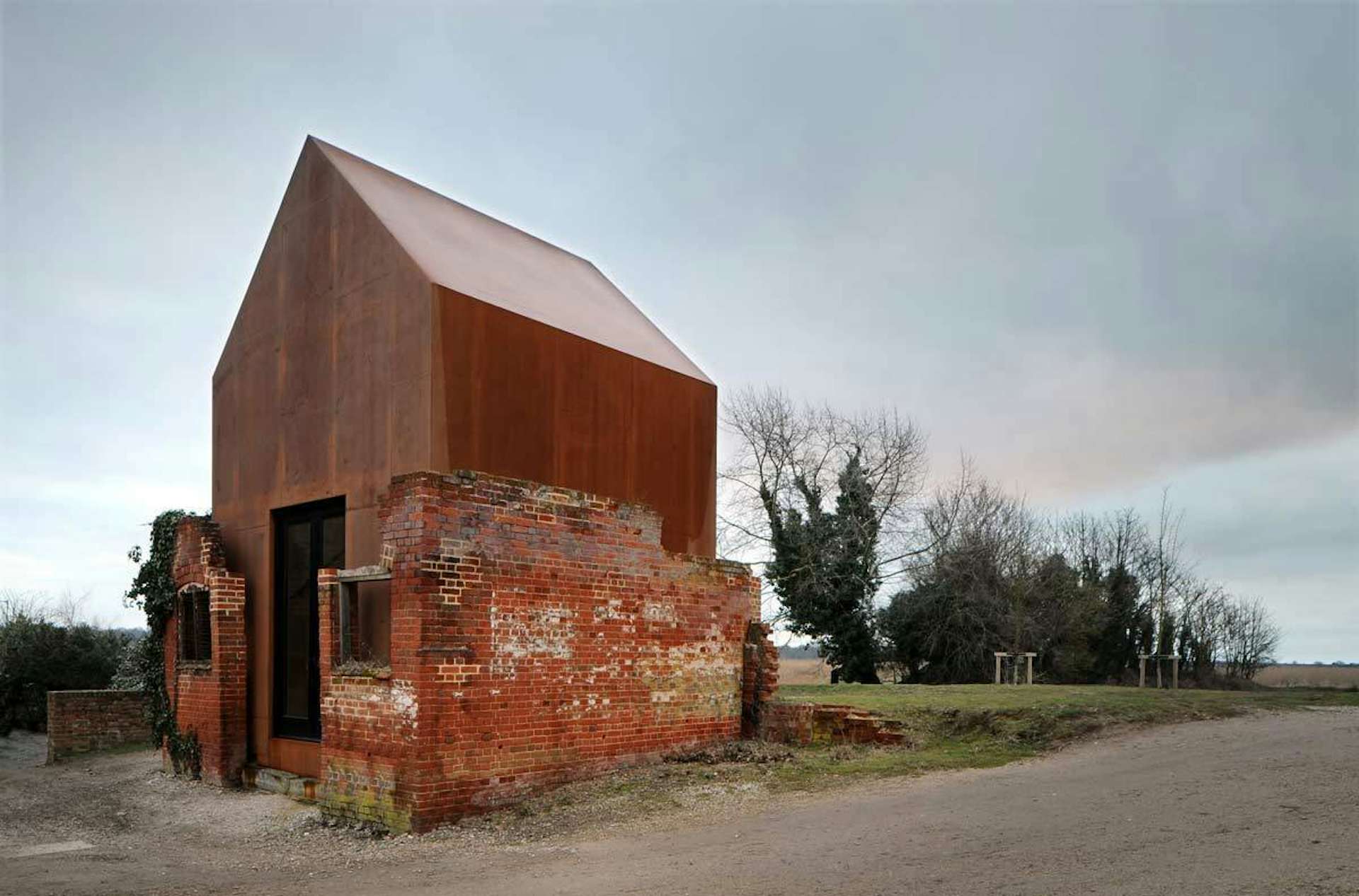 Photo 12 of 19 in Rising From the Ruins: Homes Built on Architectural ...