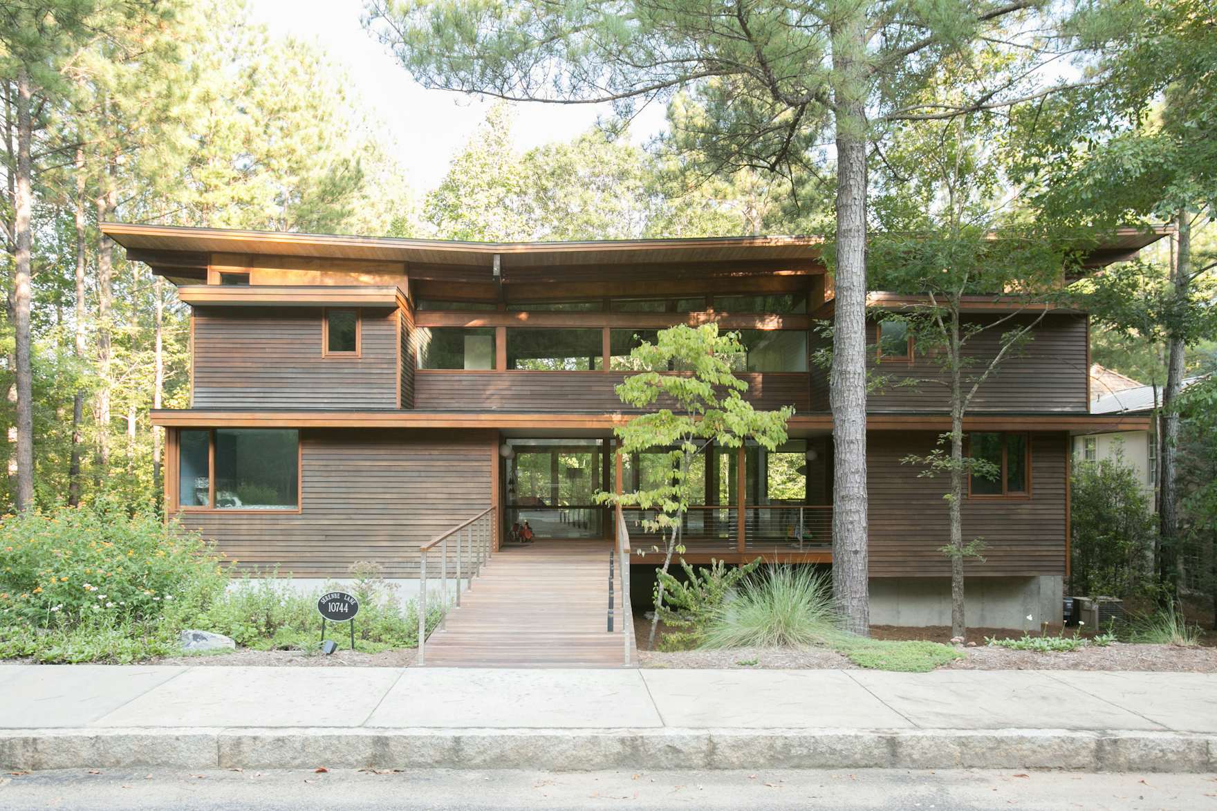 An Eco-Friendly Community Outside of Atlanta Celebrates Nature and ...
