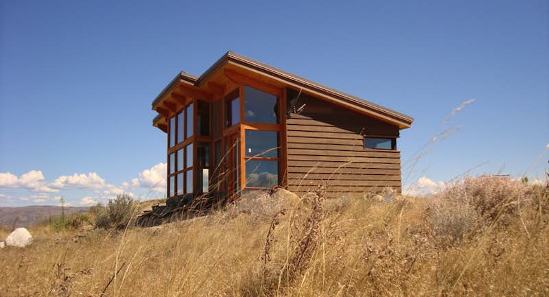 Photo 8 of 14 in 13 Modern Prefab Cabins You Can Buy Right Now - Dwell
