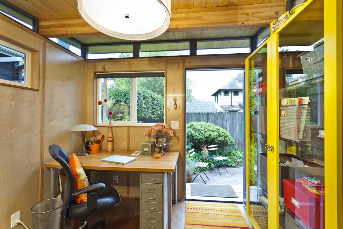 Photo 12 of 28 in 27 Modern She Shed Designs to Inspire Your Backyard ...