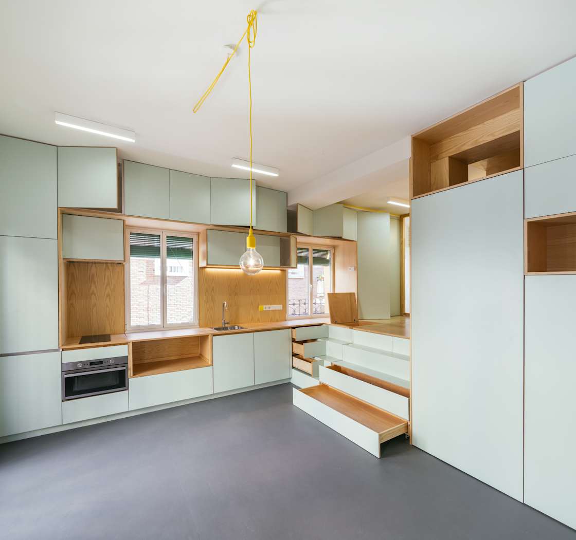 Photo 25 of 41 in 27 Smart, Space-Saving Ideas for Tiny Homes and ...