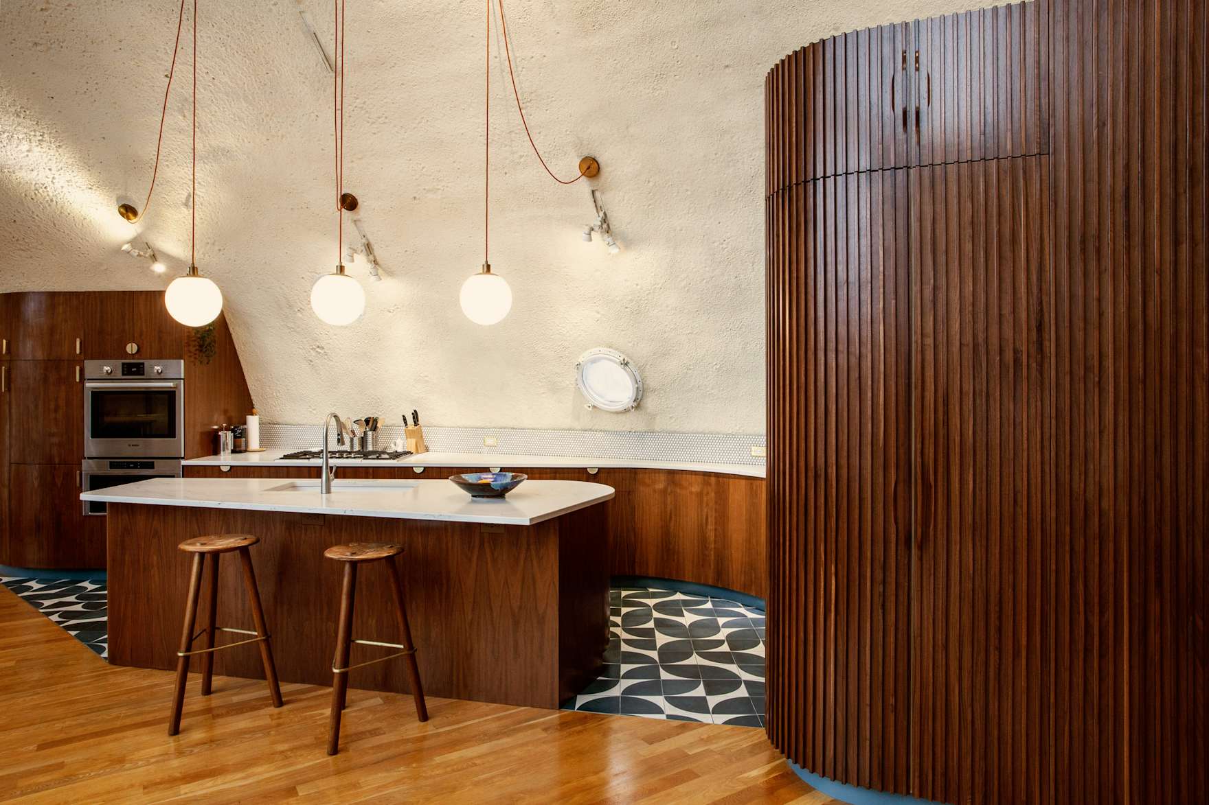 Shell House Renovation by Daam - Dwell