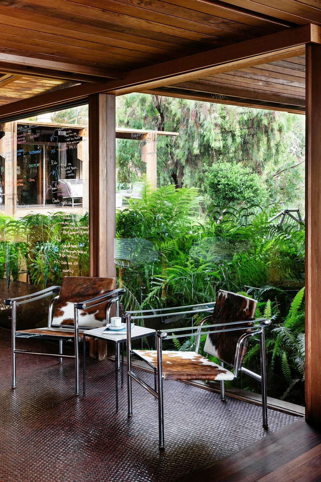 Photo 14 of 19 in This Midcentury Home Was Designed by a Lloyd Wright ...