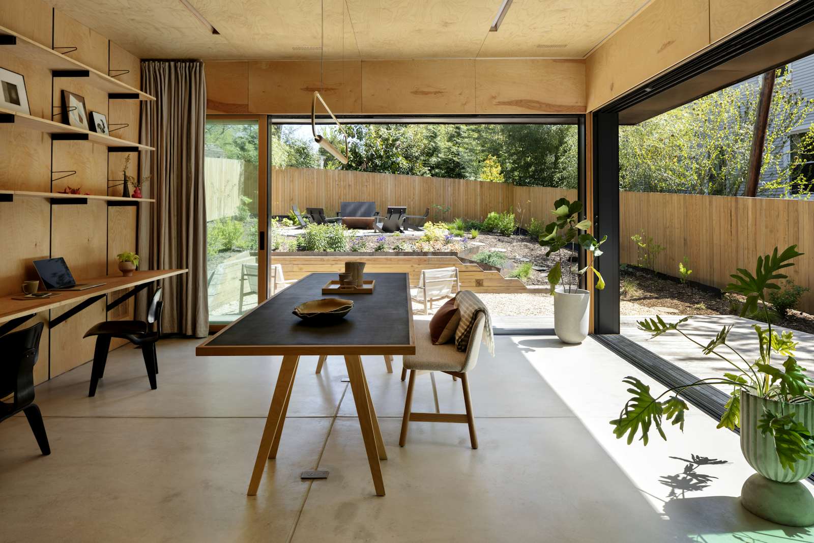 Photo 2 of 9 in How They Pulled It Off: Floor-to-Ceiling Modular ...