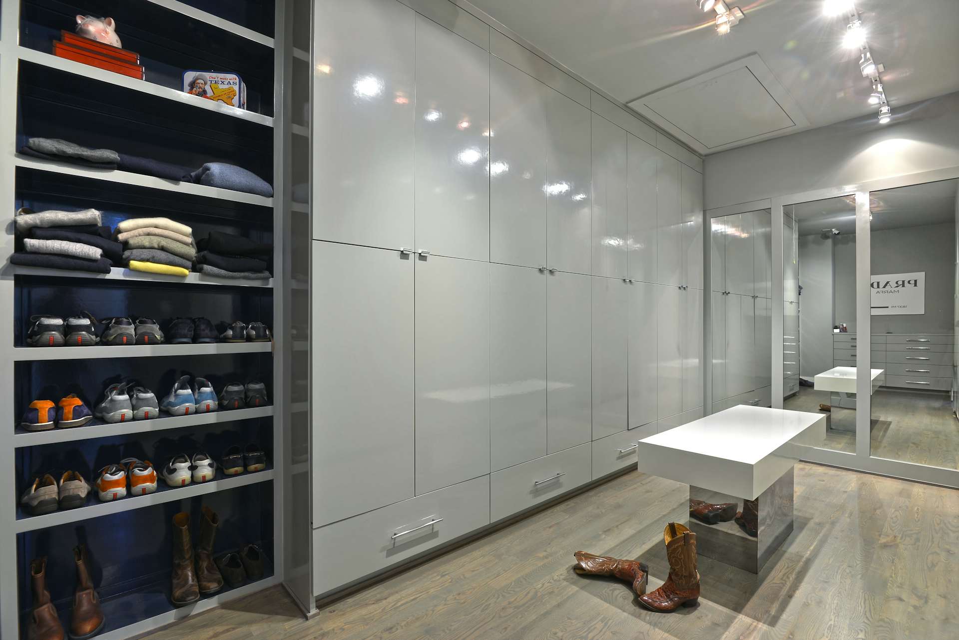 10 Modern Walk-In Closets - Dwell