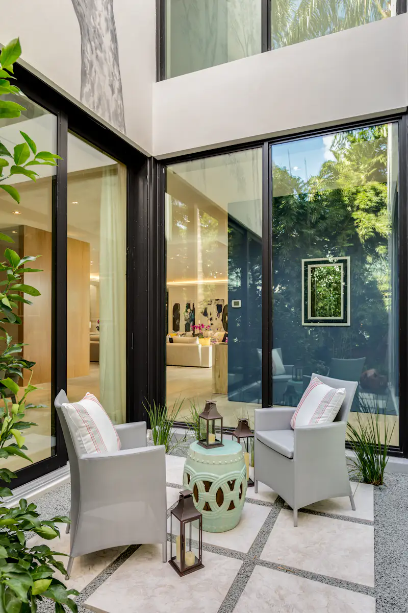 Modern Homes with Atriums - Dwell