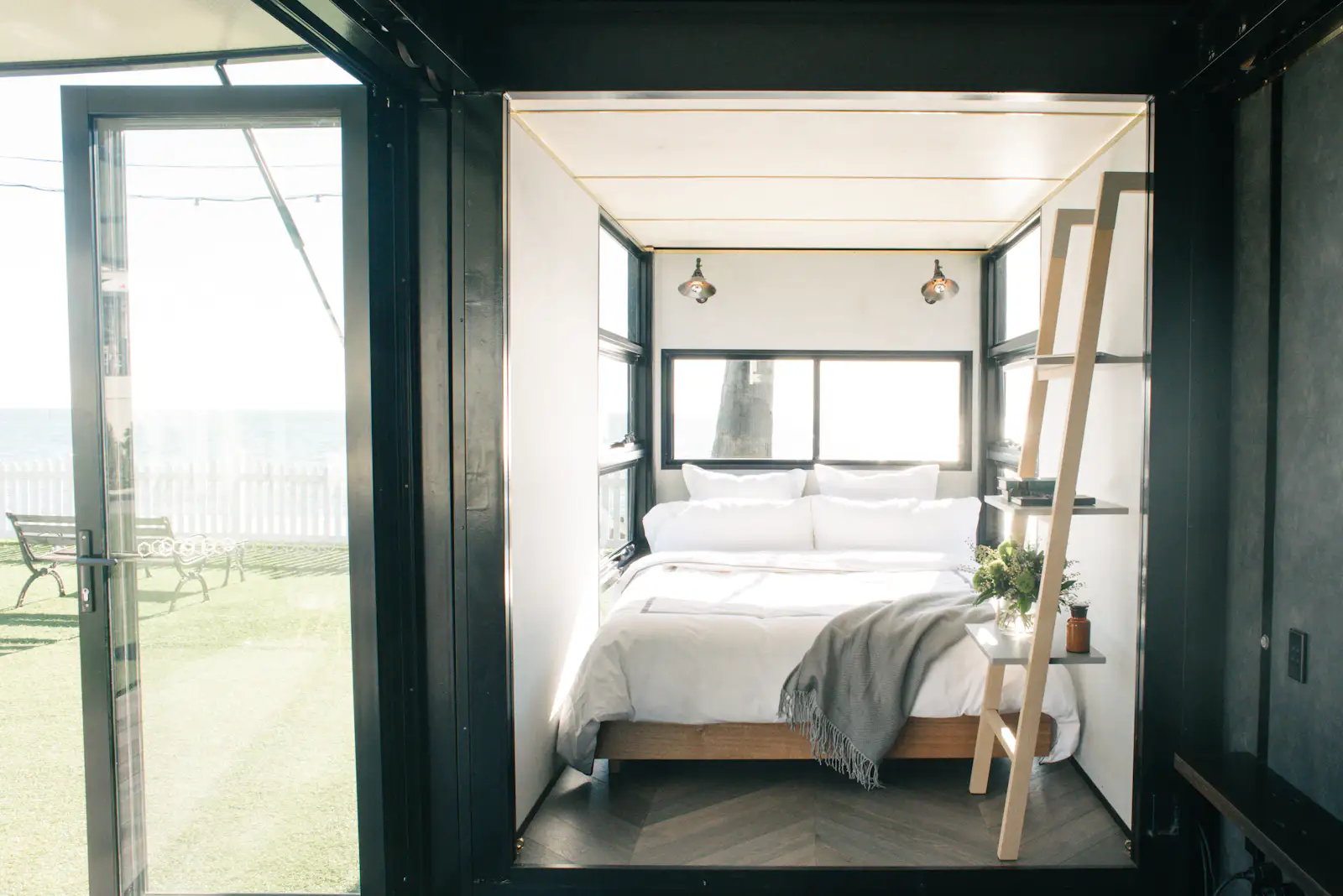 Photo 6 of 9 in An Australian Firm Makes Portable Hotel Rooms Out of ...