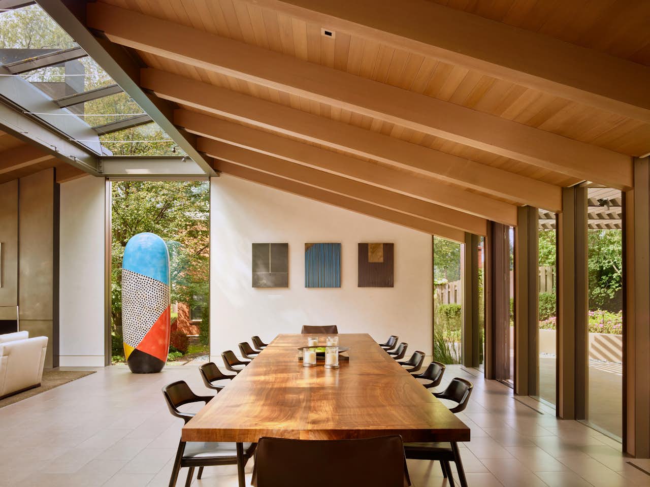 Top 4 Homes of the Week With Delectable Dining Rooms - Dwell