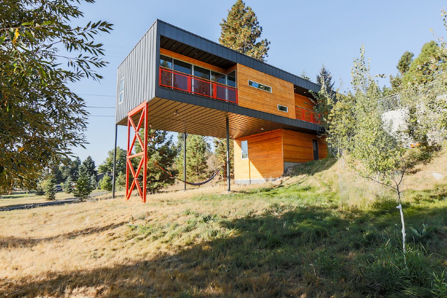 Slim Is in for These 10 Skinny Homes - Dwell