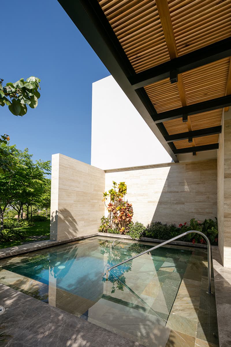 Photo 12 of 20 in Casa Chaza by AE Arquitectos - Dwell