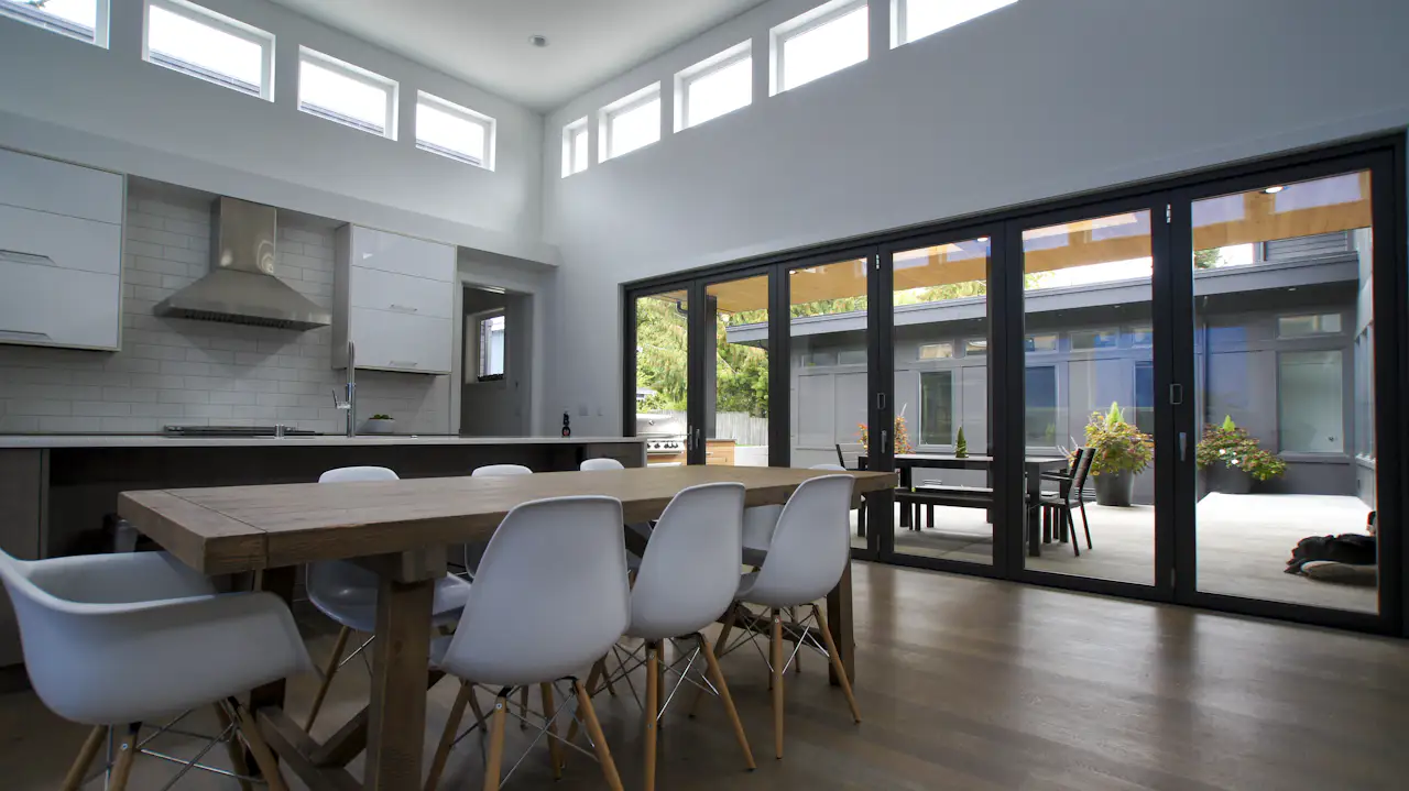 Modern Courtyard Home (12 Photos) - Dwell