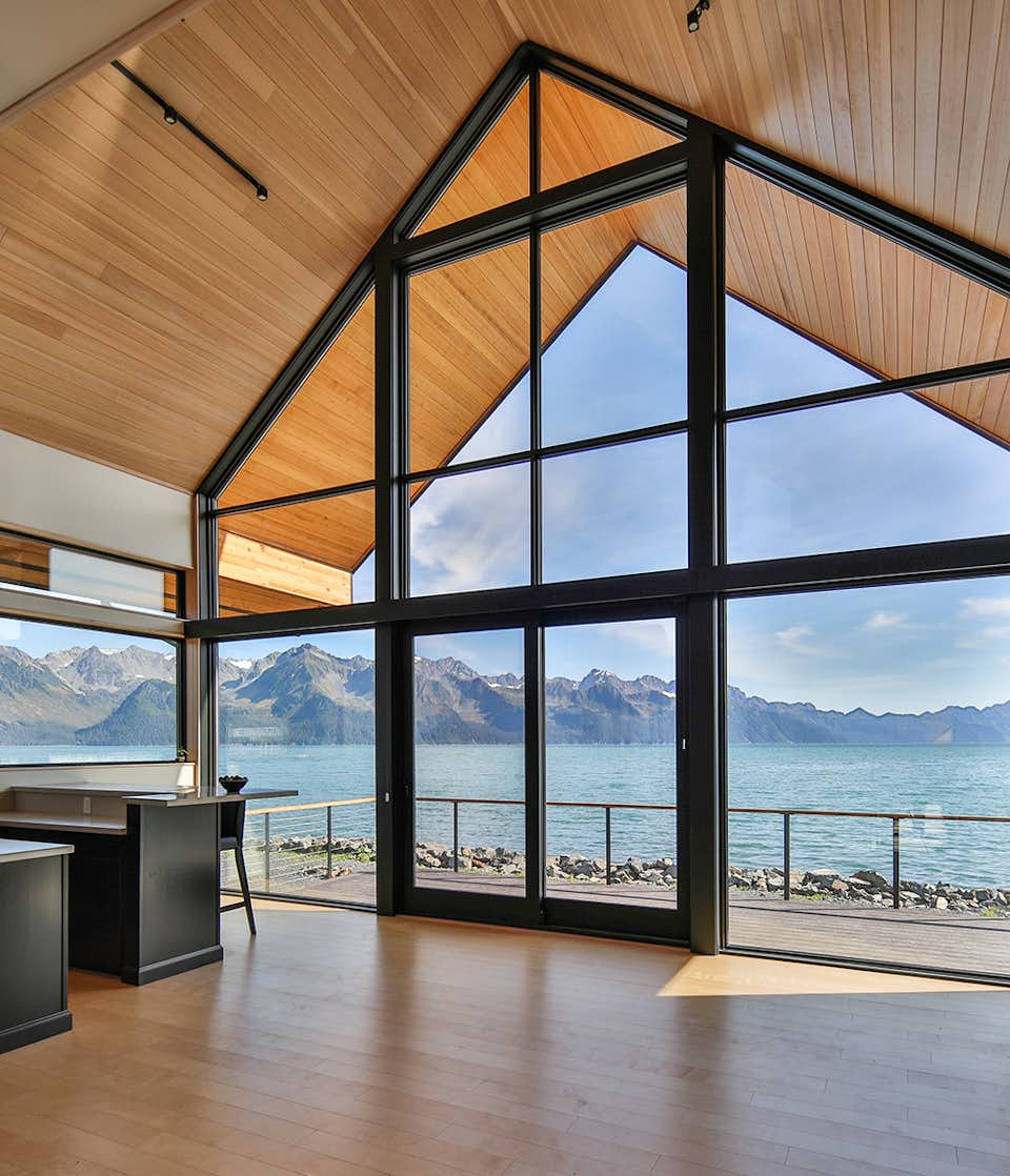 Alaska Surf Shack (14 Photos) - Dwell