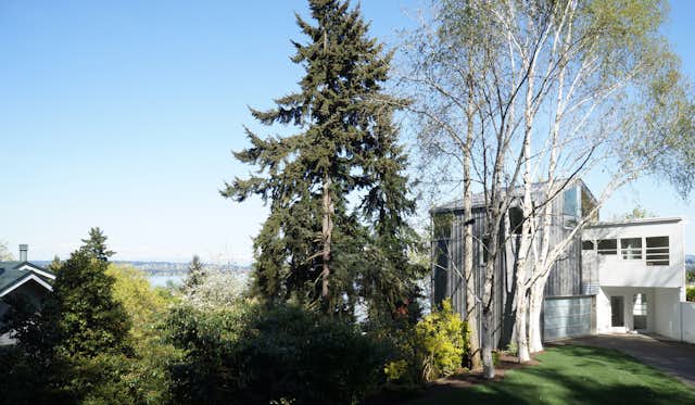 Photo 1 of 9 in 80s House Addition & Remodel by Robert Hutchison ...