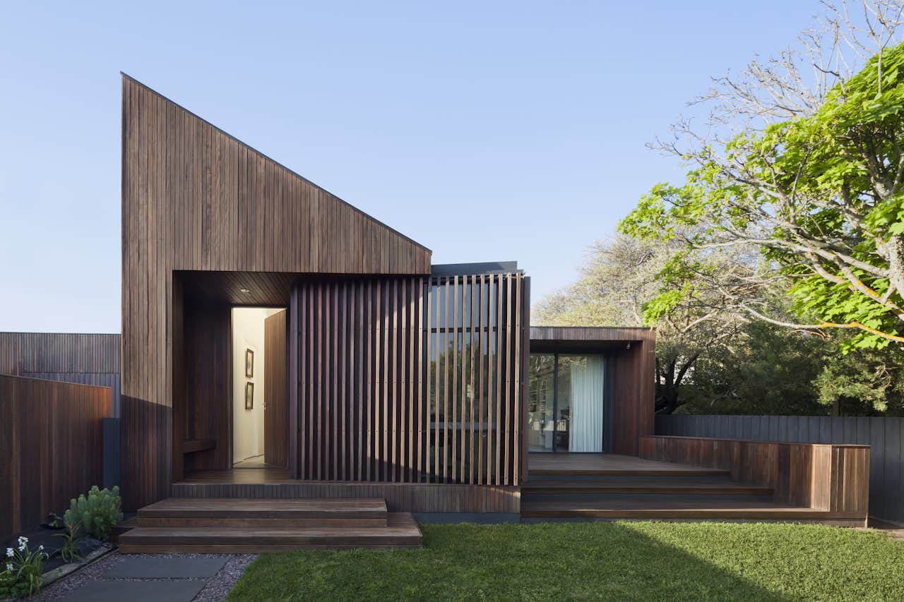 A Timber-Clad Home in Australia Is a Striking Place to Grow Old In - Dwell