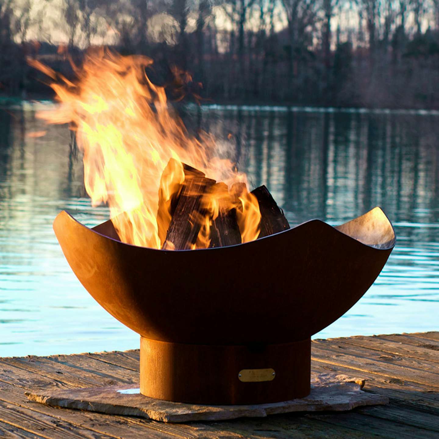 Gather Around These 7 Modern Fire Pit Designs - Dwell